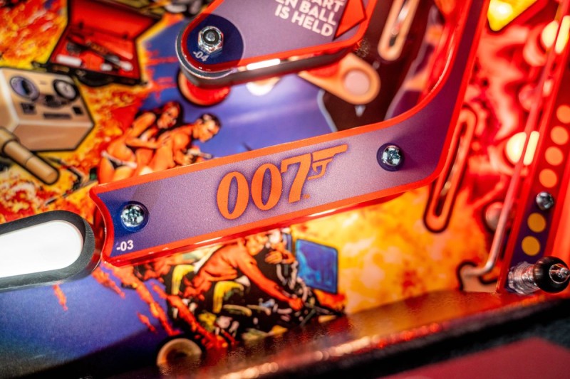 Flipper James Bond 007 (Dr. No) Pro - Stern Pinball | Lyon Flipper Flipper James Bond 007 (Dr. No) Pro - Stern Pinball | Lyon Flipper